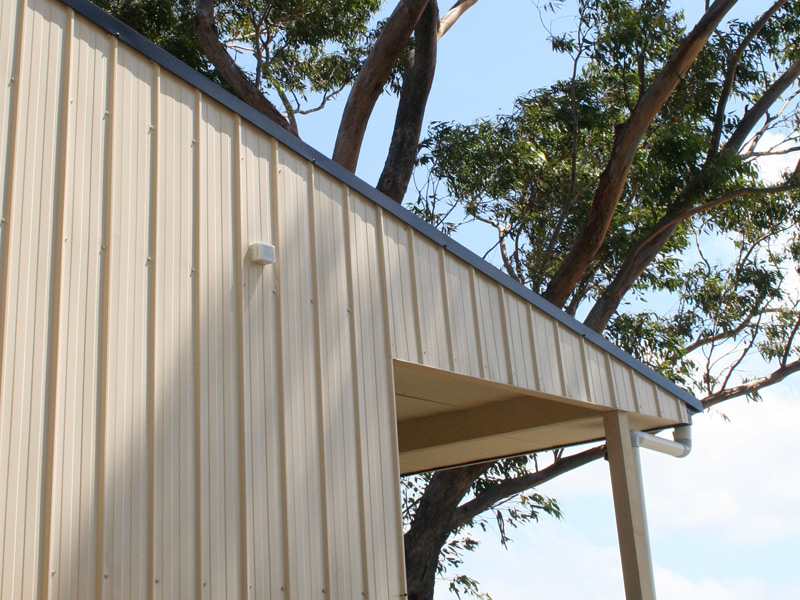 COLORBOND steel METROCLAD ZINCALUME Roof Sheeting - ClickSteel